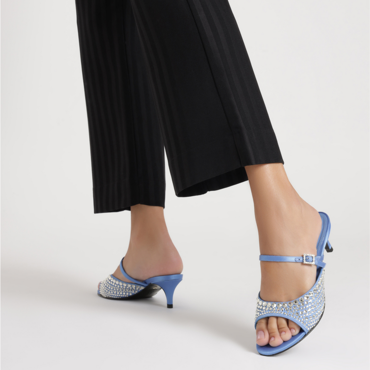 Louise Low Satin Sandal – SCHUTZ
