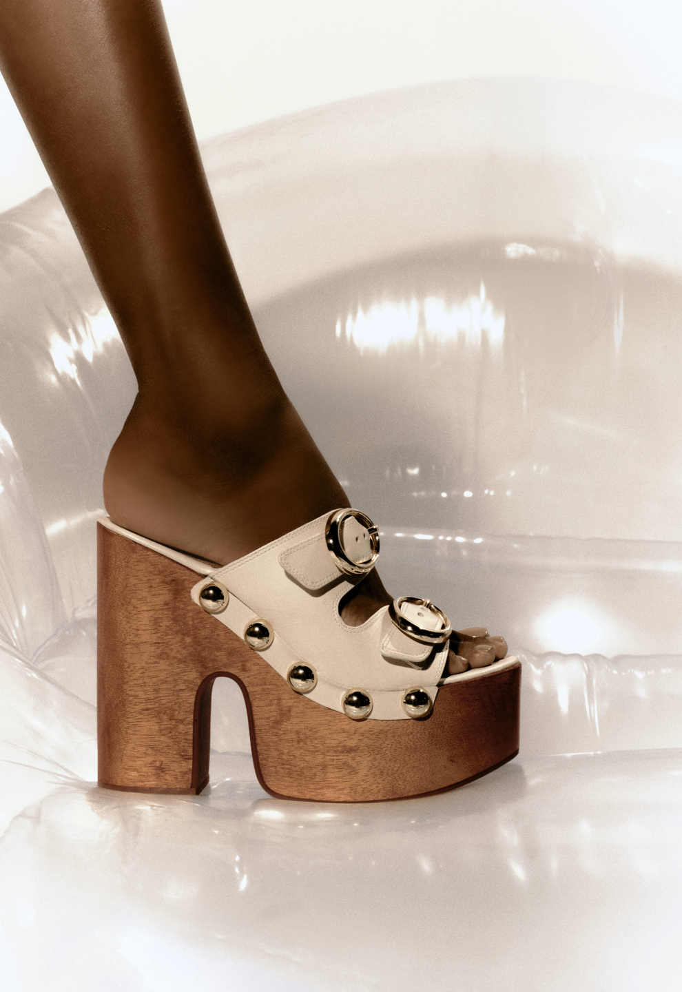 Juno Cutout Platform Sandal | Brown Leather - SCHUTZ