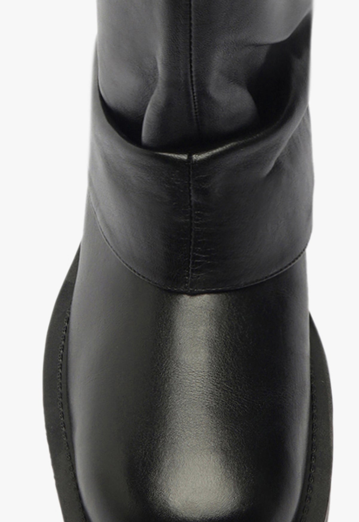 Keira Up Cloak Boot – SCHUTZ
