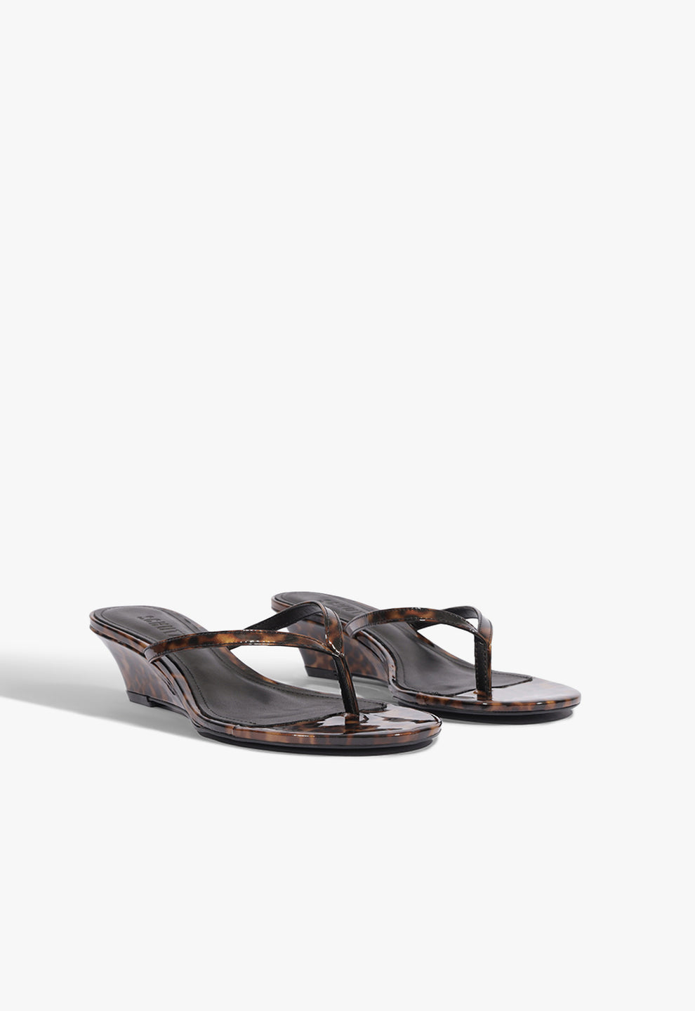 Roslyn Brown Low Wedge Sandal – SCHUTZ