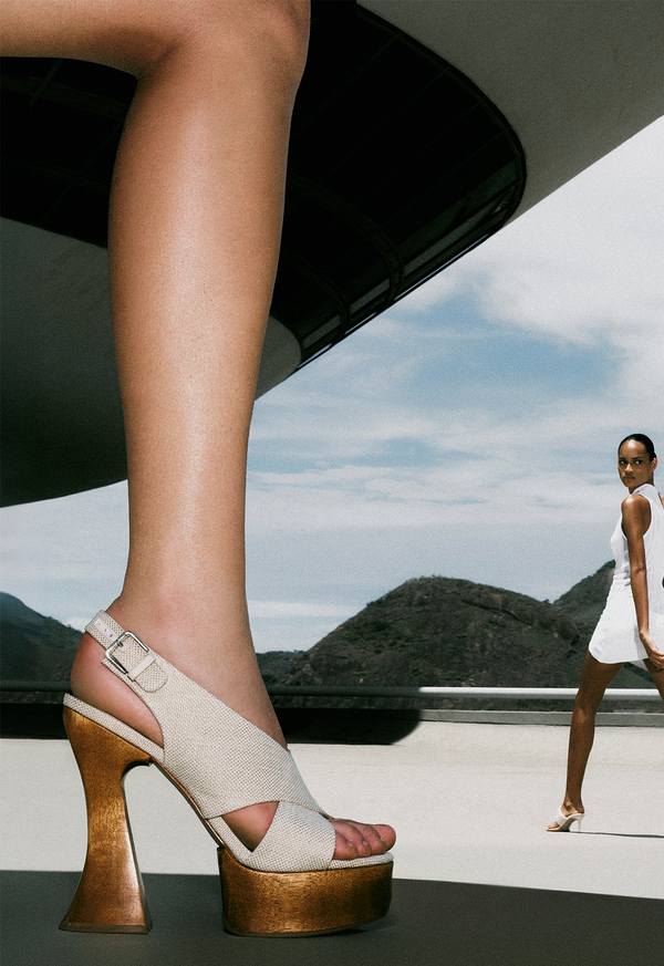 Jennifer Platform Sandal | Brown | Suede – SCHUTZ